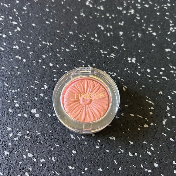 Clinique | Makeup | Clinique Pink Blush Compact Radiant Finish | Poshmark